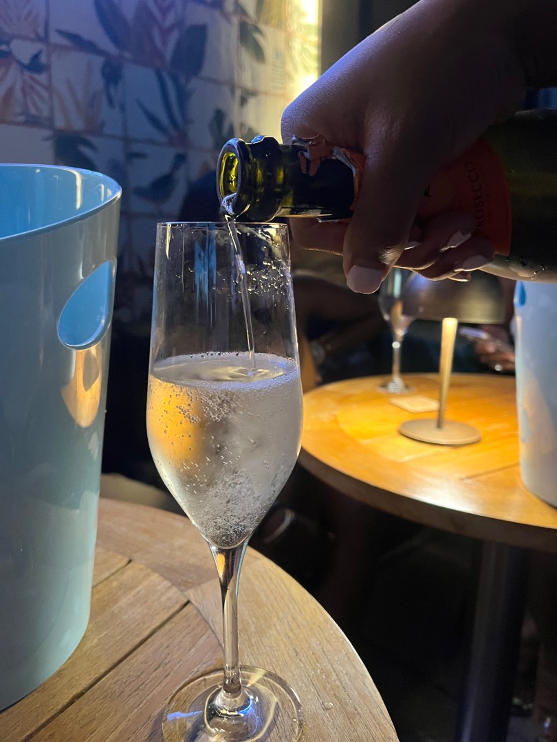 Must Visit Atlanta Rooftop Bars - Peach Twists