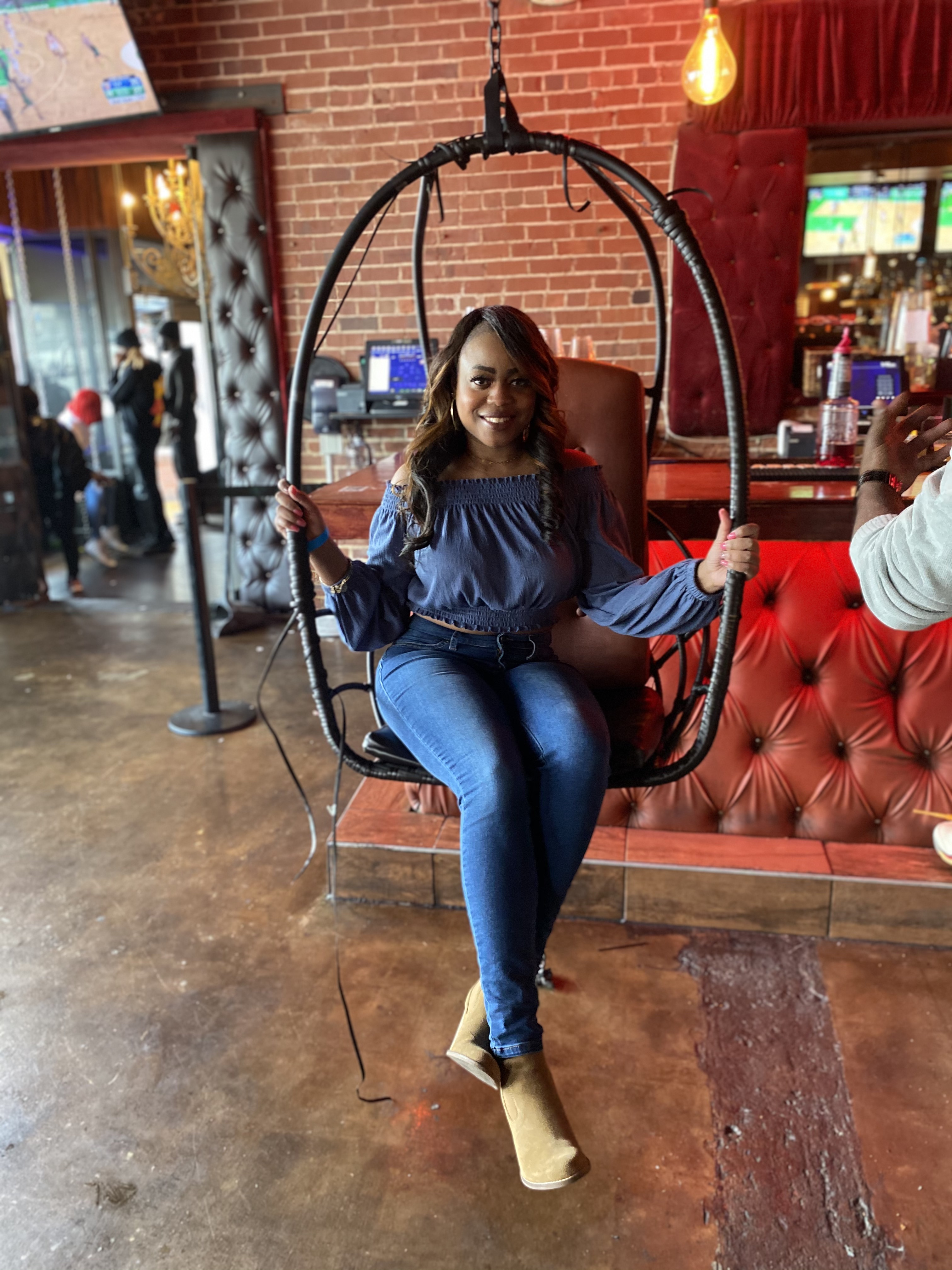 Top Atlanta Lounges and Cocktail Bars - Peach Twists